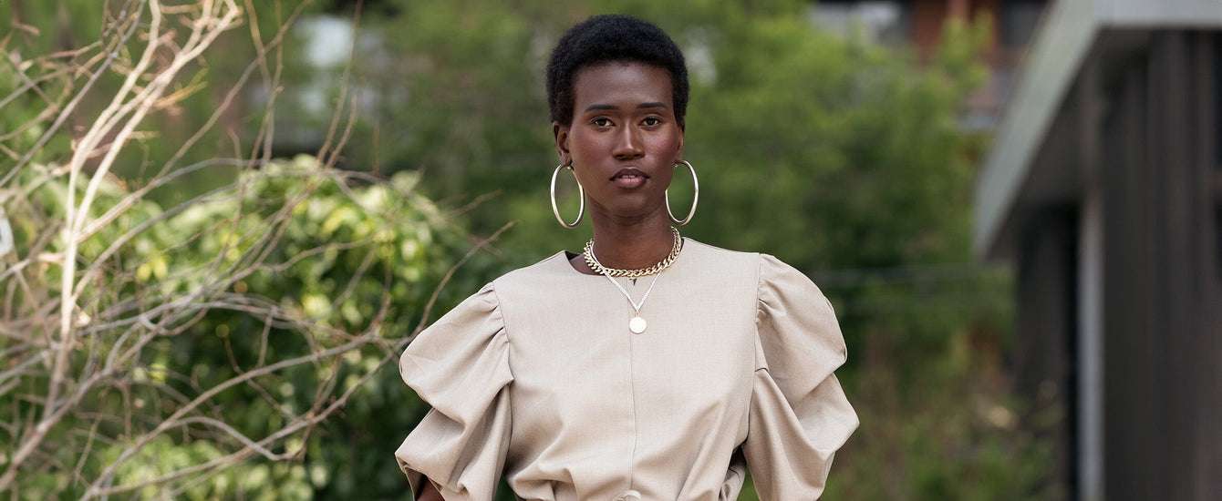 Bridal Entourage Outfit Guide: What To Wear Wedding Dress Shopping (as ...